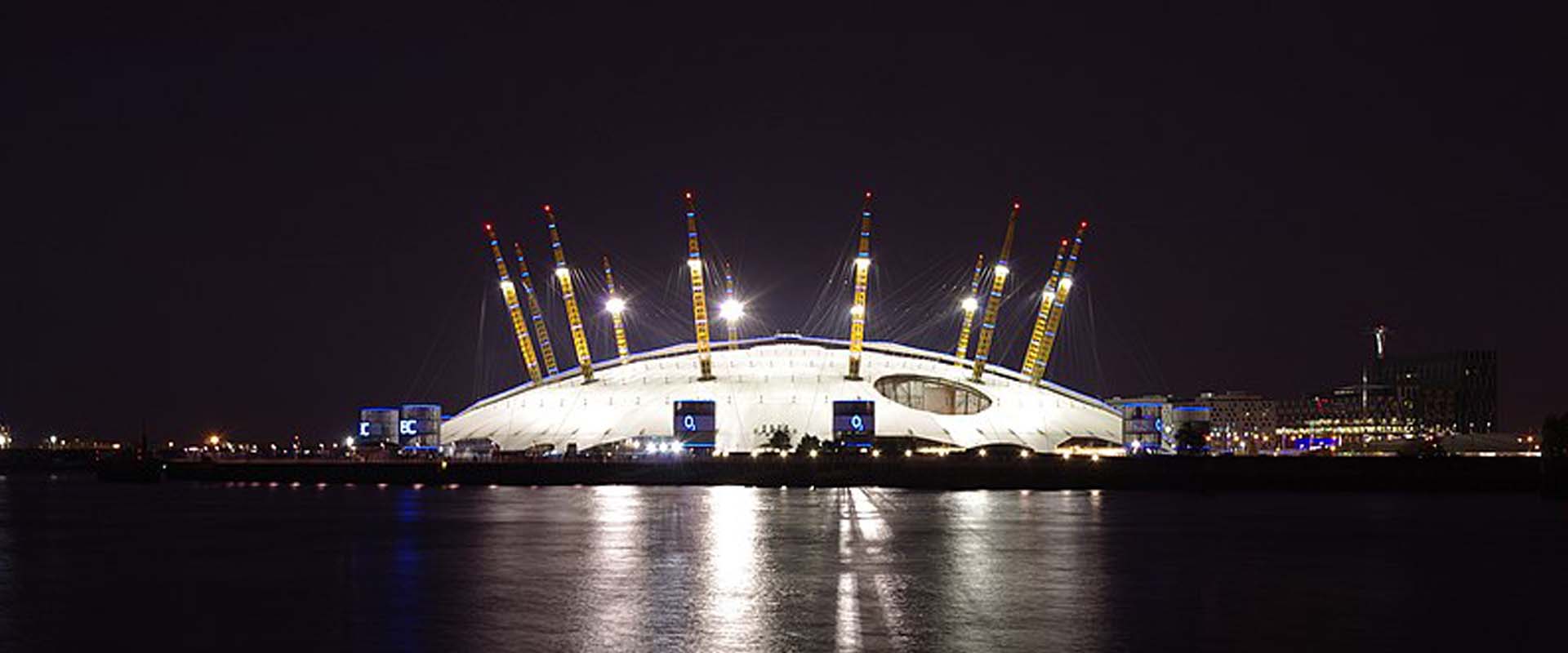 O2 Roof Top Climb - Foothold